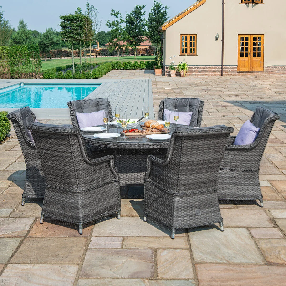 Victoria 6 Seat Round Rattan Dining Set - SunSet Seating